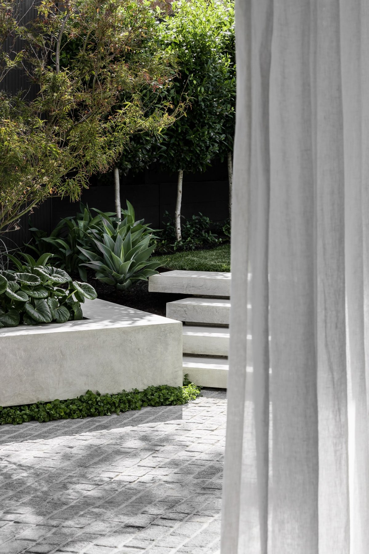 YINJISPACE - Adam Kane Architects x Brunswick House